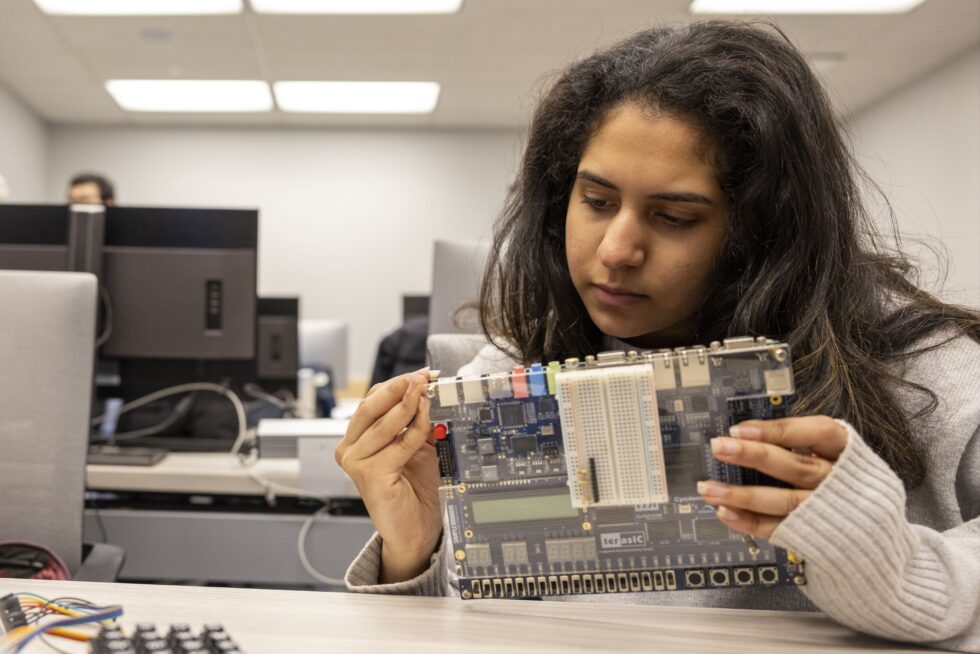 Section 250: Microprocessors and Toys | Associate Dean for ...